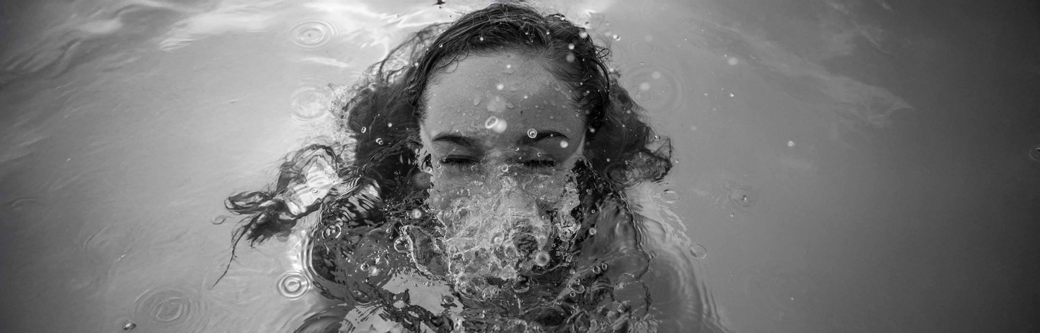 How to overcome putting your face in water | Sandra Swimming
